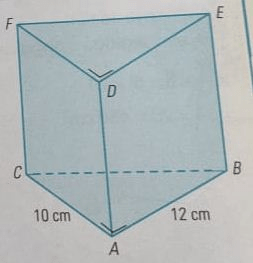 Volume prisma tegak segitiga ABC.DEF di samping ad...